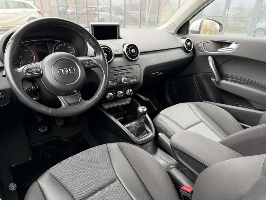 Grey Audi A1 2013 in Vilnius, with an engine capacity of 1.97 L and mileage of 330 thousand km for 5699 €, photo 5 on AUTOMOTO.COM.LV