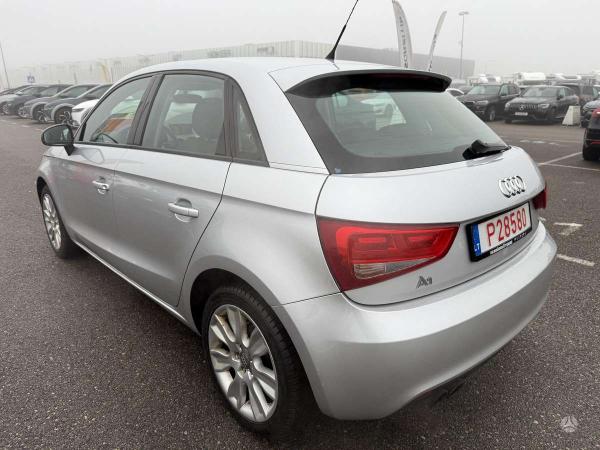 Grey Audi A1 2013 in Vilnius, with an engine capacity of 1.97 L and mileage of 330 thousand km for 5450 €, photo 4 on AUTOMOTO.COM.LV