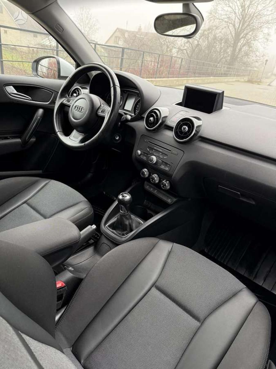 Pelēks Audi A1 2013 Viļņa, ar dzinēja tilpumu 1.97 L un nobraukumu 330 tūkst. km par 5450 €, foto 8 vietnē AUTOMOTO.COM.LV
