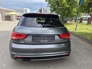 Grey Audi A1 2013 in Kaunas, with an engine capacity of 1.39 L and mileage of 176 thousand km for 7700 €, photo 8 on AUTOMOTO.COM.LV