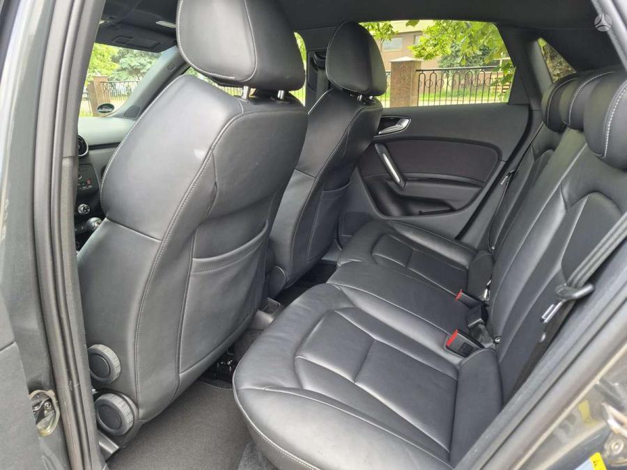 Grey Audi A1 2013 in Kaunas, with an engine capacity of 1.39 L and mileage of 176 thousand km for 7700 €, photo 14 on AUTOMOTO.COM.LV