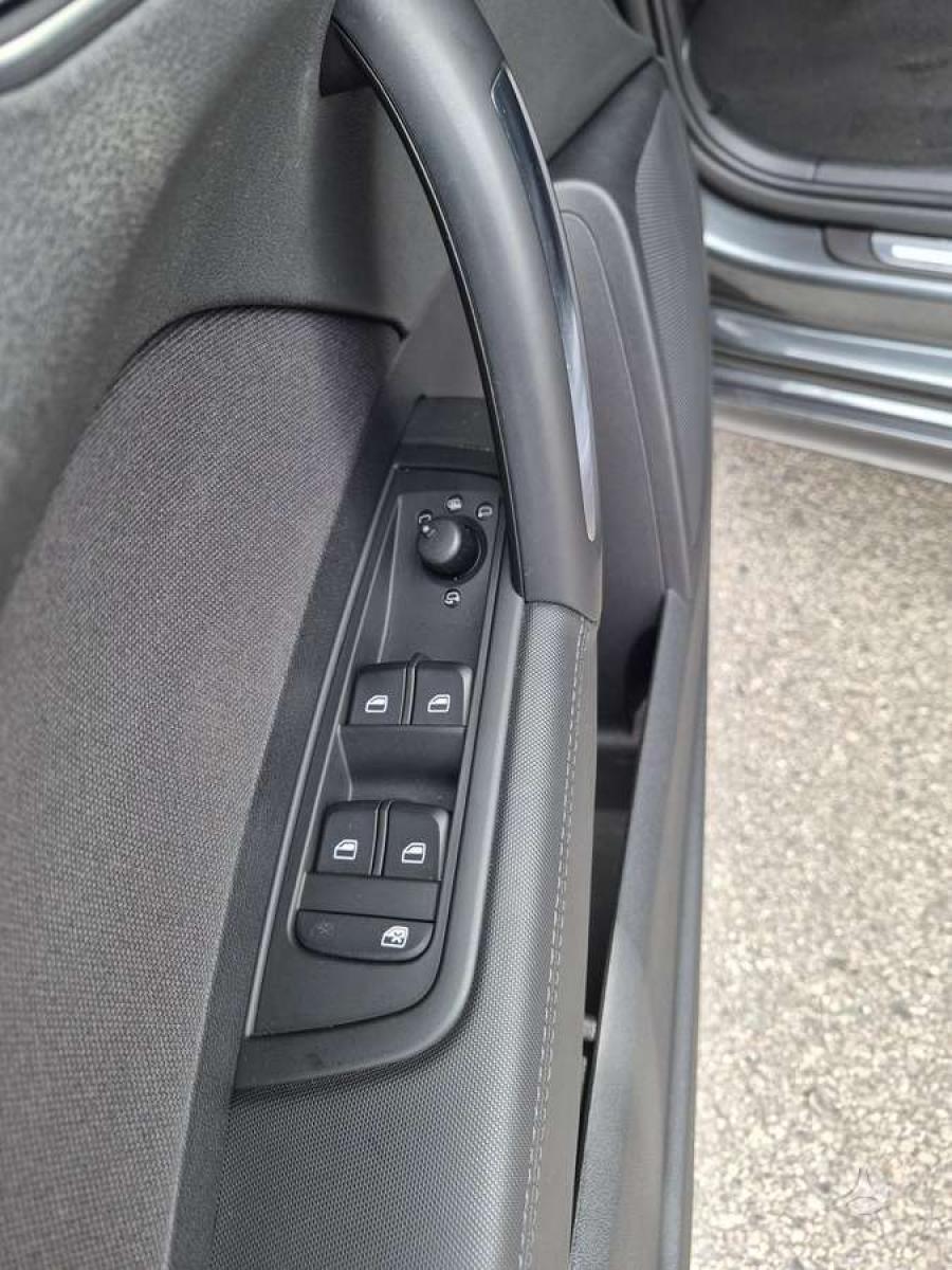 Grey Audi A1 2013 in Kaunas, with an engine capacity of 1.39 L and mileage of 176 thousand km for 7700 €, photo 19 on AUTOMOTO.COM.LV
