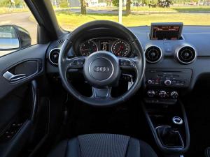 Grey Audi A1 2013 in Taurage, with an engine capacity of 1.60 L and mileage of 186 thousand km for 5200 €, photo 11 on AUTOMOTO.COM.LV