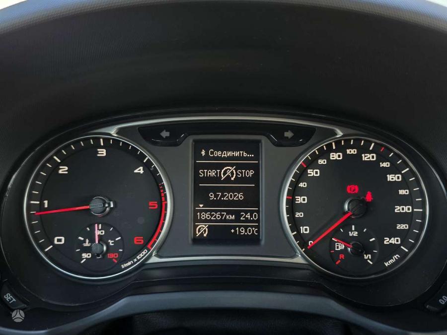 Grey Audi A1 2013 in Taurage, with an engine capacity of 1.60 L and mileage of 186 thousand km for 5200 €, photo 18 on AUTOMOTO.COM.LV
