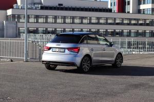 Pelēks Audi A1 2015 Rīga, ar dzinēja tilpumu 1.40 L un nobraukumu 162 tūkst. km par 9980 €, foto 11 vietnē AUTOMOTO.COM.LV