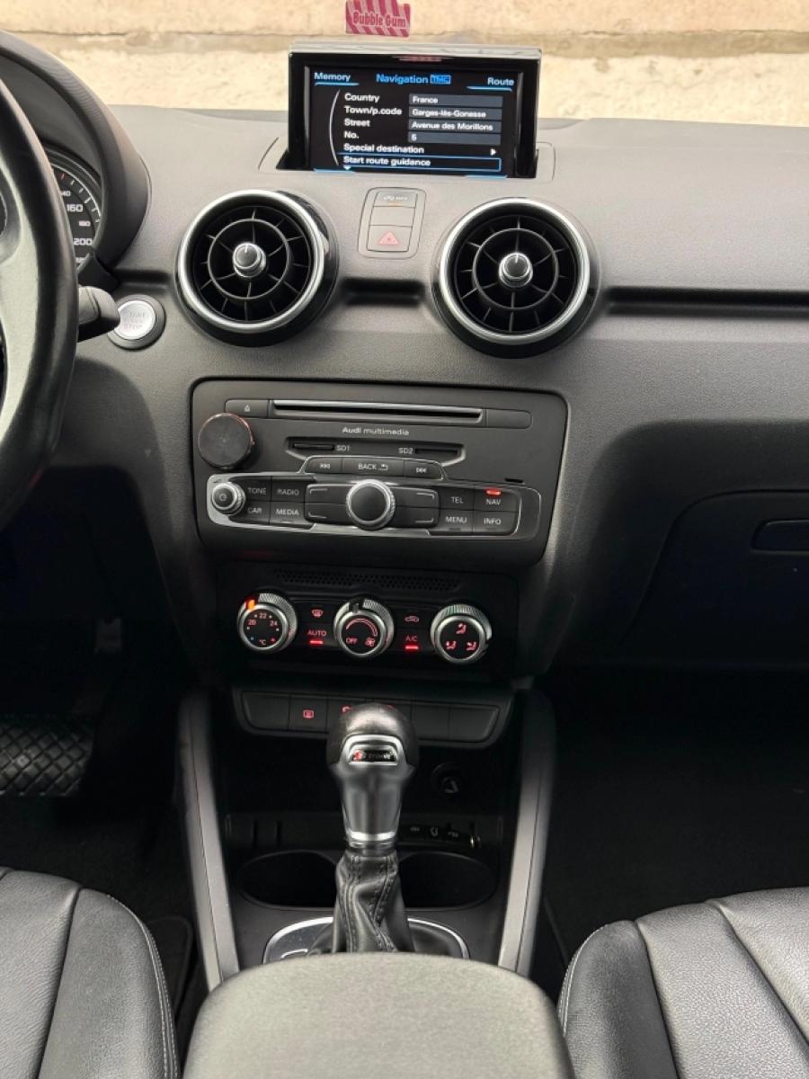 Pelēks Audi A1 2015 Rīga, ar dzinēja tilpumu 1.40 L un nobraukumu 162 tūkst. km par 9980 €, foto 19 vietnē AUTOMOTO.COM.LV