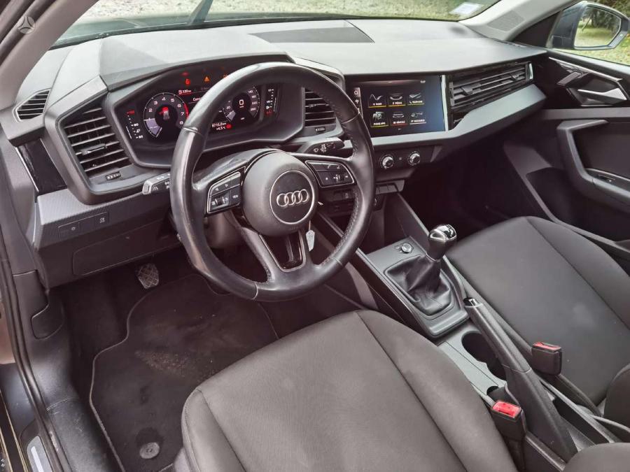 Pelēks Audi A1 2019 Kauņa, ar dzinēja tilpumu 1.00 L un nobraukumu 145 tūkst. km par 5500 €, foto 11 vietnē AUTOMOTO.COM.LV