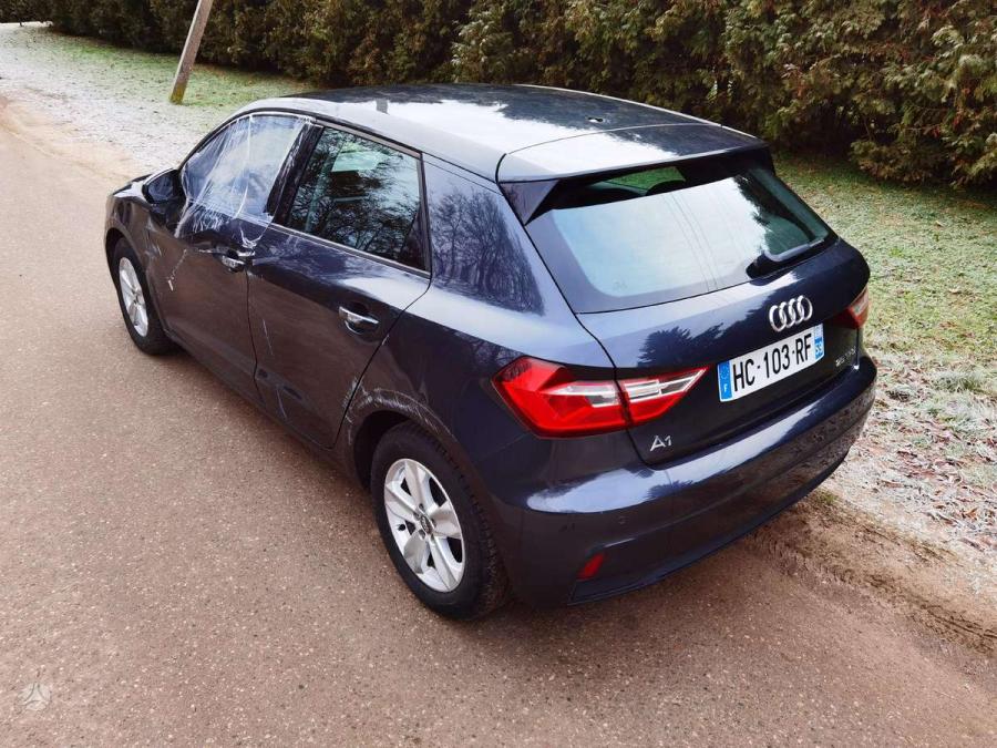 Pelēks Audi A1 2019 Kauņa, ar dzinēja tilpumu 1.00 L un nobraukumu 145 tūkst. km par 5500 €, foto 26 vietnē AUTOMOTO.COM.LV