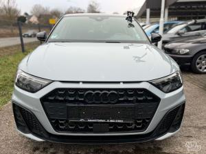 Pelēks Audi A1 2021 Kauņa, ar dzinēja tilpumu 1.00 L un nobraukumu 70 tūkst. km par 26304 €, foto 2 vietnē AUTOMOTO.COM.LV