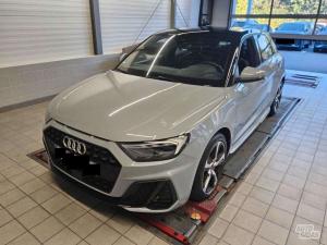 Pelēks Audi A1 2022 Kauņa, ar dzinēja tilpumu 1.00 L un nobraukumu 40 tūkst. km par 27448 €, foto  vietnē AUTOMOTO.COM.LV