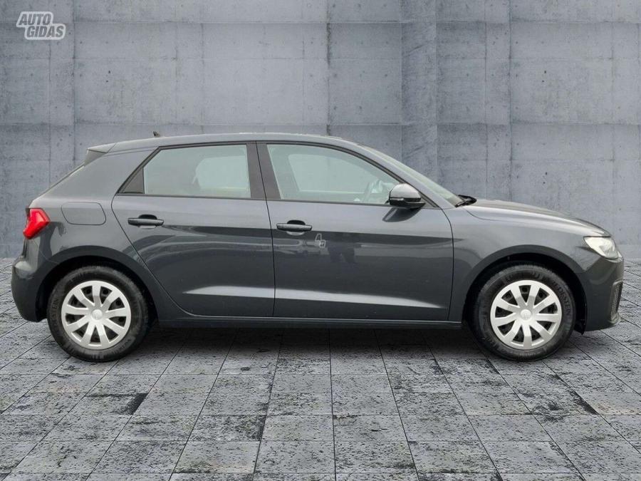 Grey Audi A1 2022 in Kaunas, with an engine capacity of 1.00 L and mileage of 30 thousand km for 22359 €, photo 7 on AUTOMOTO.COM.LV