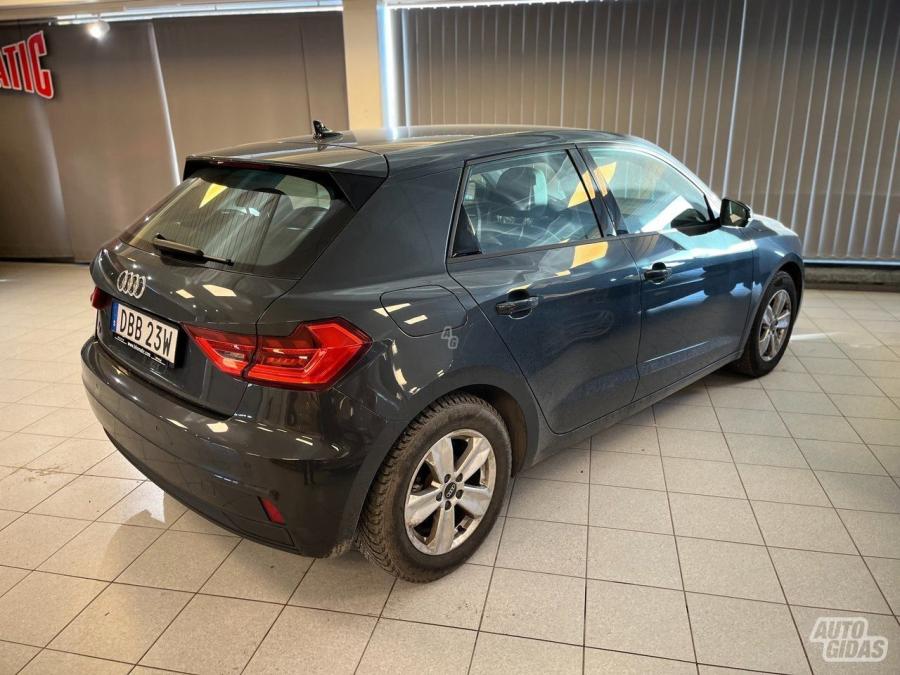 Pelēks Audi A1 2023 Kauņa, ar dzinēja tilpumu 0.00 L un nobraukumu 31 tūkst. km par 22333 €, foto 3 vietnē AUTOMOTO.COM.LV