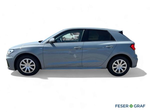Grey Audi A1 2024 in Kaunas, with an engine capacity of 1.00 L and mileage of 21 thousand km for 27746 €, photo 3 on AUTOMOTO.COM.LV