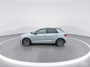 Pelēks Audi A1 2023 Kauņa, ar dzinēja tilpumu 1.00 L un nobraukumu 64 tūkst. km par 22909 €, foto 3 vietnē AUTOMOTO.COM.LV