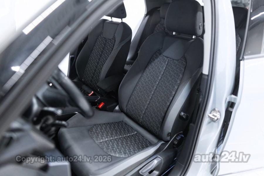 Pelēks Audi A1 2023 Tallina, ar dzinēja tilpumu 1.00 L un nobraukumu 38 tūkst. km par 23499 €, foto 16 vietnē AUTOMOTO.COM.LV