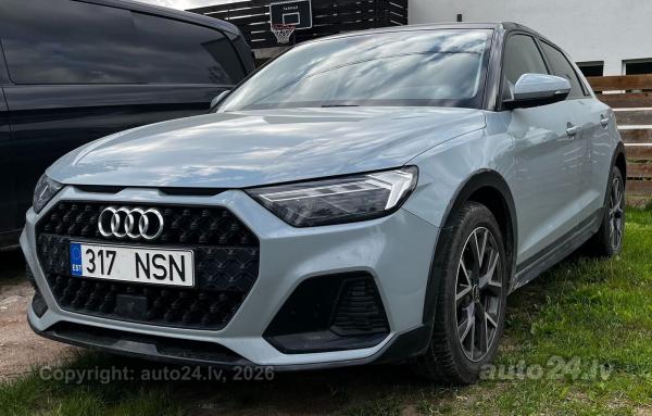 Pelēks Audi A1 2023 Tallina, ar dzinēja tilpumu 1.00 L un nobraukumu 29 tūkst. km par 25700 €, foto 1 vietnē AUTOMOTO.COM.LV