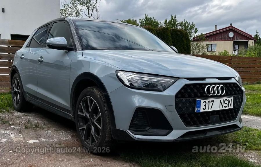 Pelēks Audi A1 2023 Tallina, ar dzinēja tilpumu 1.00 L un nobraukumu 29 tūkst. km par 25700 €, foto 3 vietnē AUTOMOTO.COM.LV