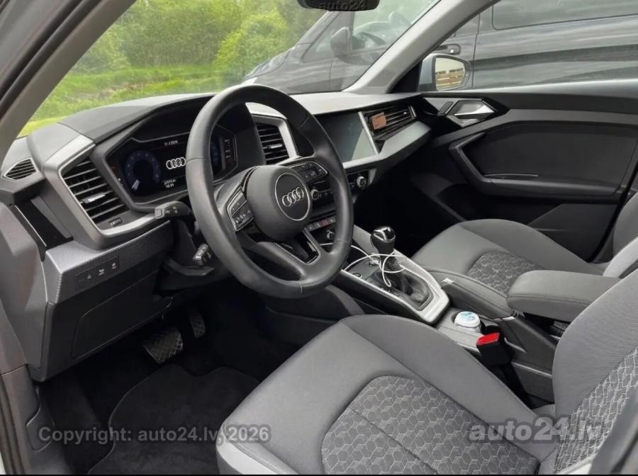 Pelēks Audi A1 2023 Tallina, ar dzinēja tilpumu 1.00 L un nobraukumu 29 tūkst. km par 25700 €, foto 7 vietnē AUTOMOTO.COM.LV