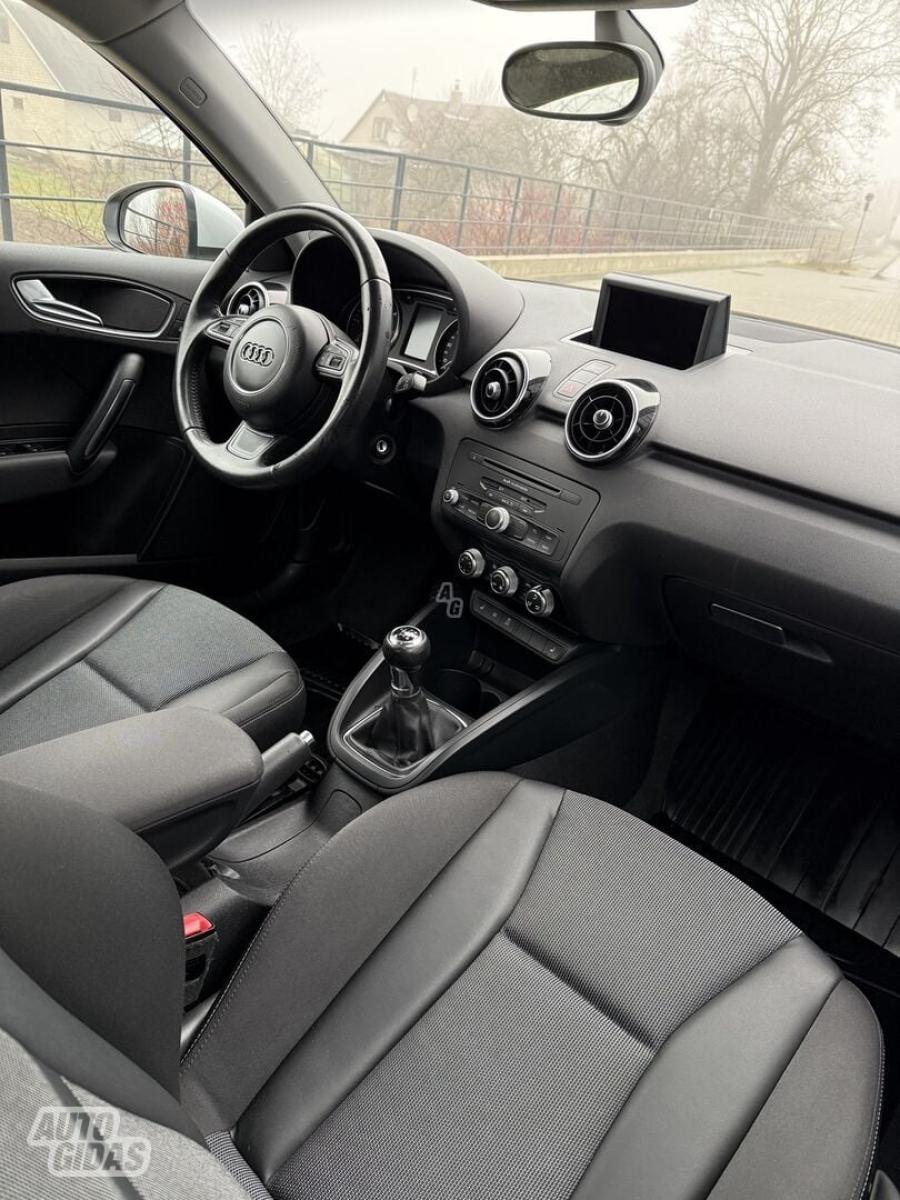 Audi A1 2013 in Vilnius, with an engine capacity of 2.00 L and mileage of 330 thousand km for 5699 €, photo 11 on AUTOMOTO.COM.LV