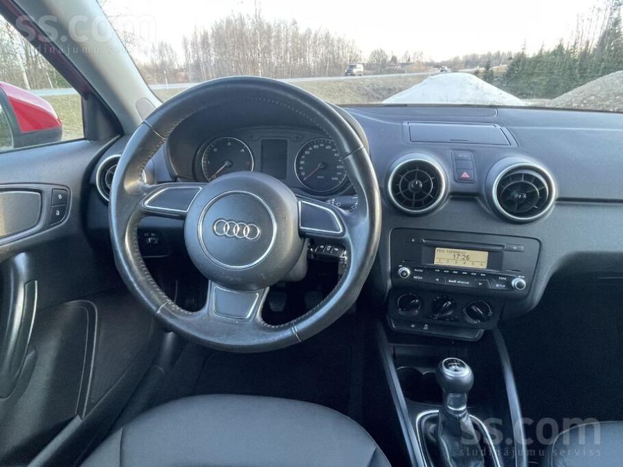 Красный Ауди А1 2010 в Цесис, объемом двигателя 1.60 л и пробегом 0 тыс. км за 5200 €, фото 12 на AUTOMOTO.COM.LV