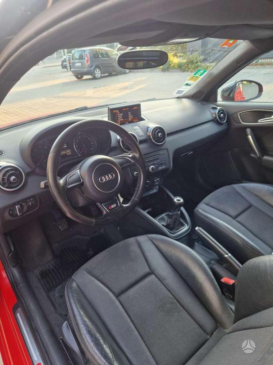 Sarkans Audi A1 2011 Tauragė, ar dzinēja tilpumu 1.40 L un nobraukumu 235 tūkst. km par 3850 €, foto 11 vietnē AUTOMOTO.COM.LV
