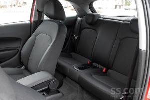 Red Audi A1 2011 in Riga, with an engine capacity of 1.60 L and mileage of 261 thousand km for 4990 €, photo 9 on AUTOMOTO.COM.LV