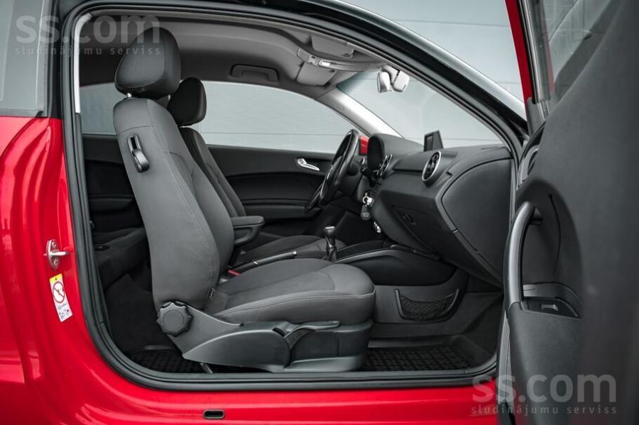 Red Audi A1 2011 in Riga, with an engine capacity of 1.60 L and mileage of 261 thousand km for 4990 €, photo 10 on AUTOMOTO.COM.LV