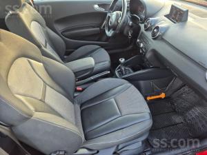 Red Audi A1 2011 in Liepaja, with an engine capacity of 1.60 L and mileage of 245 thousand km for 4400 €, photo 16 on AUTOMOTO.COM.LV
