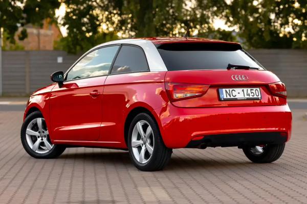 Sarkans Audi A1 2011 Jelgava, ar dzinēja tilpumu 1.60 L un nobraukumu 163 tūkst. km par 5500 €, foto 4 vietnē AUTOMOTO.COM.LV