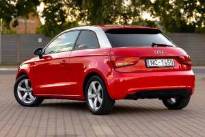 Red Audi A1 2011 in Jelgava, with an engine capacity of 1.60 L and mileage of 163 thousand km for 5500 €, photo 5 on AUTOMOTO.COM.LV