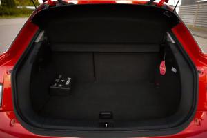 Red Audi A1 2011 in Jelgava, with an engine capacity of 1.60 L and mileage of 163 thousand km for 5500 €, photo 16 on AUTOMOTO.COM.LV