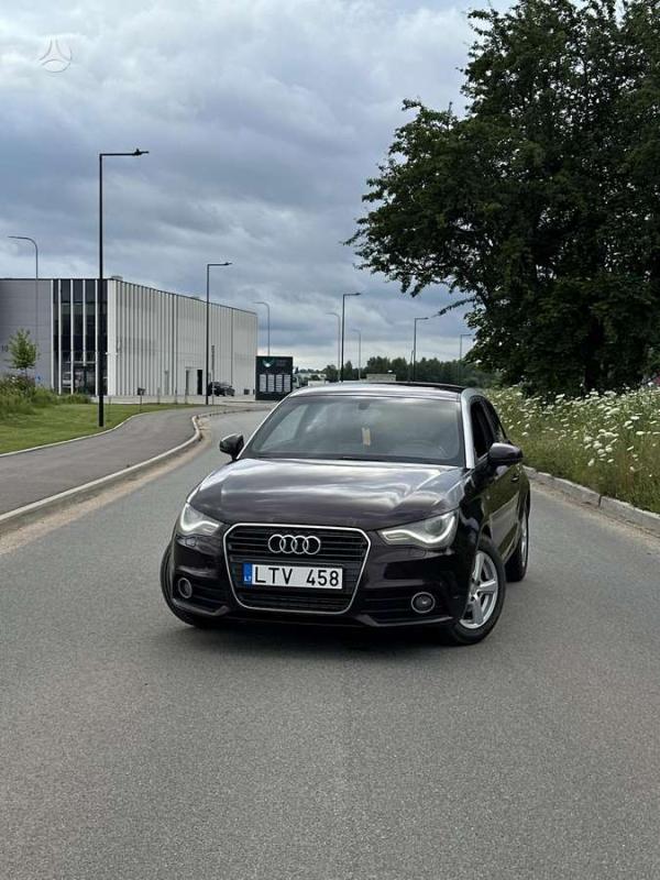 Red Audi A1 2012 in Vilnius, with an engine capacity of 1.60 L and mileage of 269 thousand km for 3250 €, photo 1 on AUTOMOTO.COM.LV