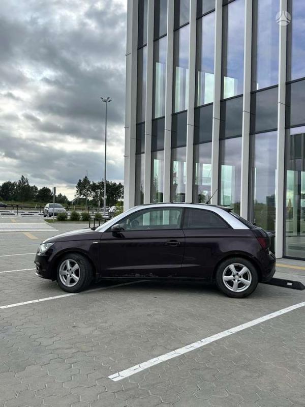 Red Audi A1 2012 in Vilnius, with an engine capacity of 1.60 L and mileage of 269 thousand km for 3250 €, photo 3 on AUTOMOTO.COM.LV