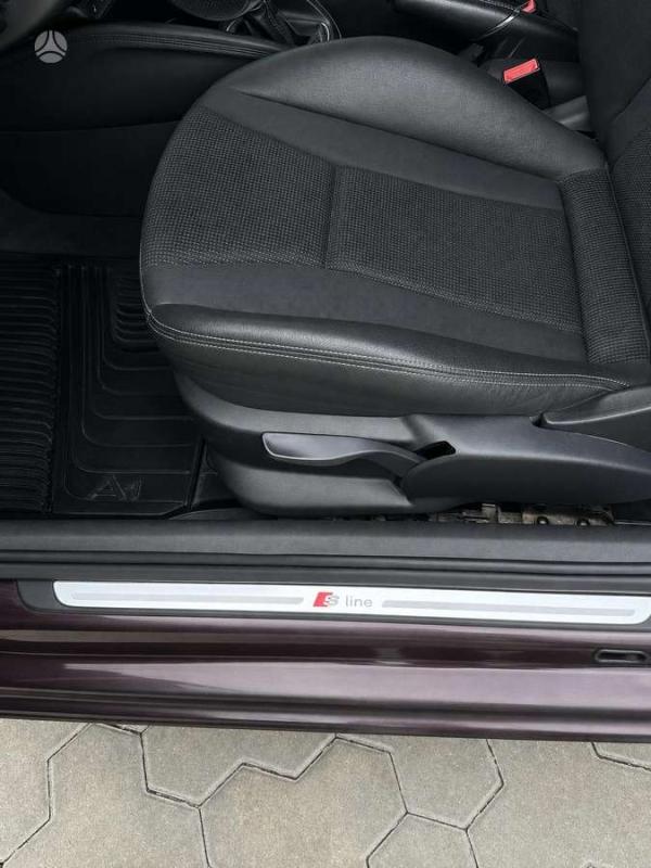 Red Audi A1 2012 in Vilnius, with an engine capacity of 1.60 L and mileage of 269 thousand km for 3250 €, photo 7 on AUTOMOTO.COM.LV