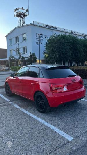 Red Audi A1 2012 in Vilnius, with an engine capacity of 1.20 L and mileage of 204 thousand km for 6900 €, photo 3 on AUTOMOTO.COM.LV
