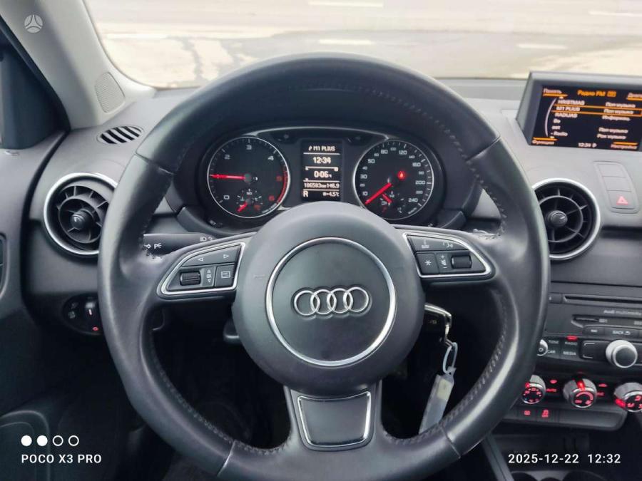 Red Audi A1 2013 in Kaunas, with an engine capacity of 1.60 L and mileage of 186 thousand km for 7500 €, photo 16 on AUTOMOTO.COM.LV