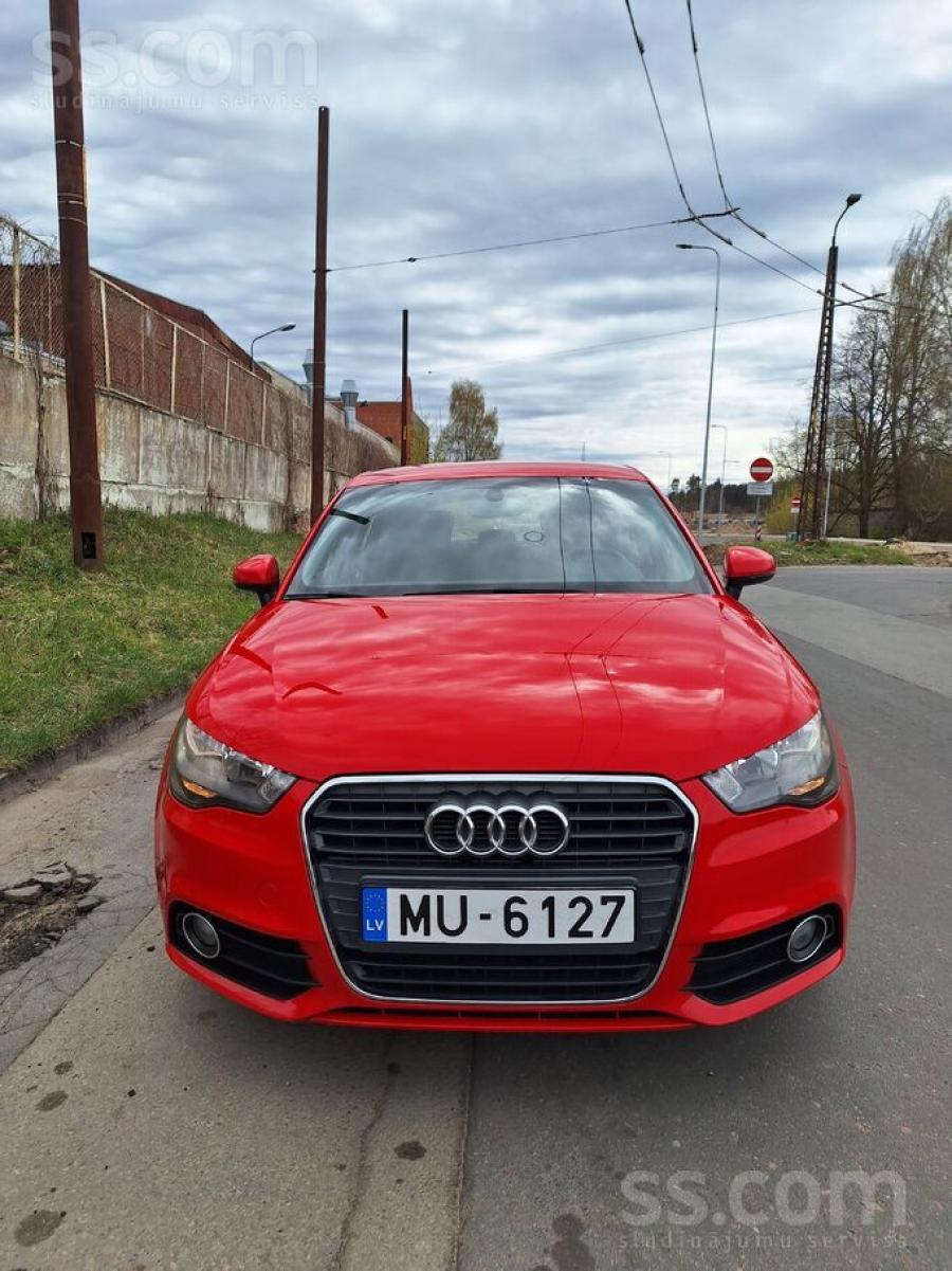 Red Audi A1 2014 in Riga, with an engine capacity of 1.60 L and mileage of 216 thousand km for 4850 €, photo 4 on AUTOMOTO.COM.LV