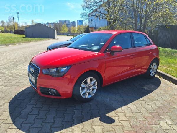 Sarkans Audi A1 2014 Rīga, ar dzinēja tilpumu 1.60 L un nobraukumu 216 tūkst. km par 4599 €, foto 1 vietnē AUTOMOTO.COM.LV