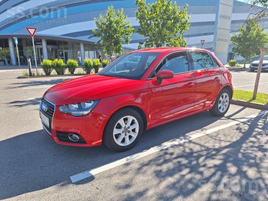 Sarkans Audi A1 2014 Rīga, ar dzinēja tilpumu 1.60 L un nobraukumu 218 tūkst. km par 4850 €, foto 1 vietnē AUTOMOTO.COM.LV
