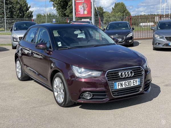 Red Audi A1 2014 in Taurage, with an engine capacity of 1.60 L and mileage of 288 thousand km for 6700 €, photo 2 on AUTOMOTO.COM.LV