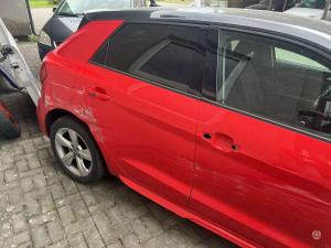 Red Audi A1 2019 in Sakiai, with an engine capacity of 1.00 L and mileage of 71 thousand km for 4999 €, photo 5 on AUTOMOTO.COM.LV