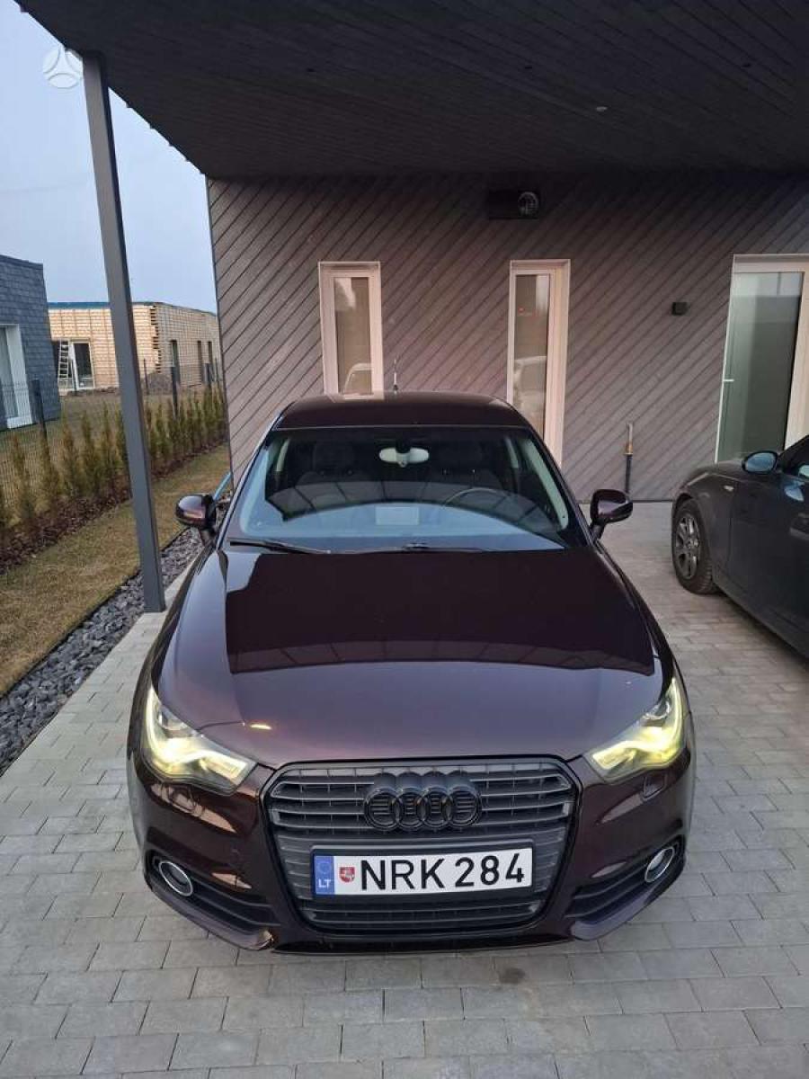 Violet Audi A1 2010 in Kaunas, with an engine capacity of 1.60 L and mileage of 304 thousand km for 3900 €, photo 1 on AUTOMOTO.COM.LV