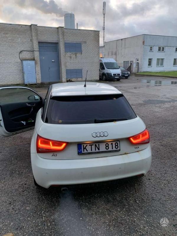 Balts Audi A1 2011 Telšiai, ar dzinēja tilpumu 1.60 L un nobraukumu 190 tūkst. km par 3800 €, foto 4 vietnē AUTOMOTO.COM.LV