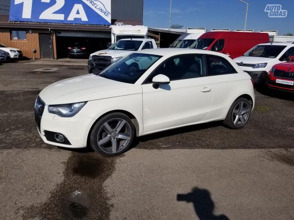 White Audi A1 2010 in Kaunas, with an engine capacity of 1.20 L and mileage of 165 thousand km for 2999 €, photo 8 on AUTOMOTO.COM.LV