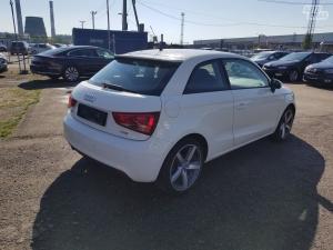 White Audi A1 2010 in Kaunas, with an engine capacity of 1.20 L and mileage of 165 thousand km for 2950 €, photo 7 on AUTOMOTO.COM.LV