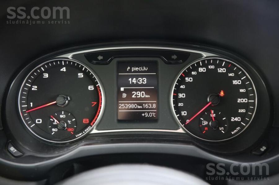White Audi A1 2010 in Riga, with an engine capacity of 1.20 L and mileage of 254 thousand km for 4495 €, photo 8 on AUTOMOTO.COM.LV
