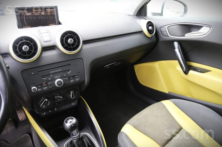 White Audi A1 2010 in Riga, with an engine capacity of 1.20 L and mileage of 254 thousand km for 4495 €, photo 10 on AUTOMOTO.COM.LV