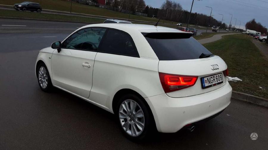 Balts Audi A1 2011 Kauņa, ar dzinēja tilpumu 1.60 L un nobraukumu 190 tūkst. km par 4850 €, foto 3 vietnē AUTOMOTO.COM.LV