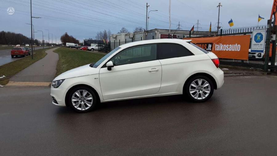Balts Audi A1 2011 Kauņa, ar dzinēja tilpumu 1.60 L un nobraukumu 190 tūkst. km par 4850 €, foto 6 vietnē AUTOMOTO.COM.LV