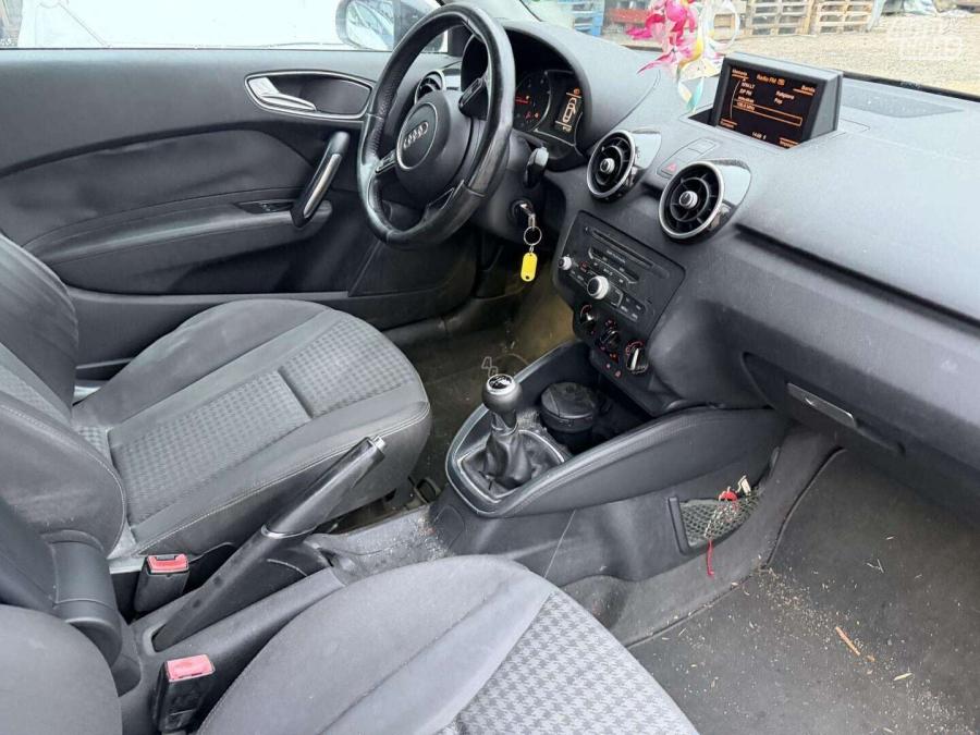 Balts Audi A1 2011 Viļņa, ar dzinēja tilpumu 1.60 L un nobraukumu 320 tūkst. km par 2100 €, foto 10 vietnē AUTOMOTO.COM.LV